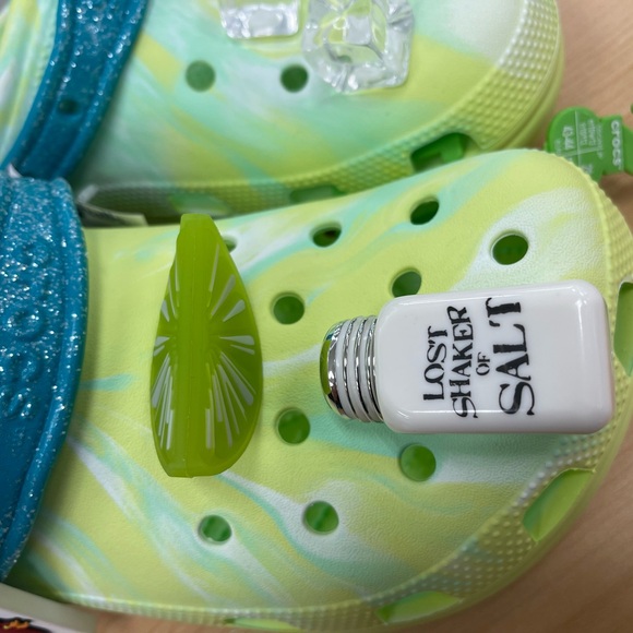 CROCS | Shoes | Crocs Margaritaville Jimmy Buffett Limited Edition ...